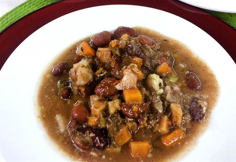 Receta: Cubaces con costilla de cerdo | Teletica