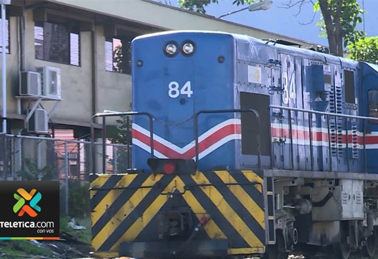 Incofer asegura que locomotoras suspendidas por contaminación emiten ...