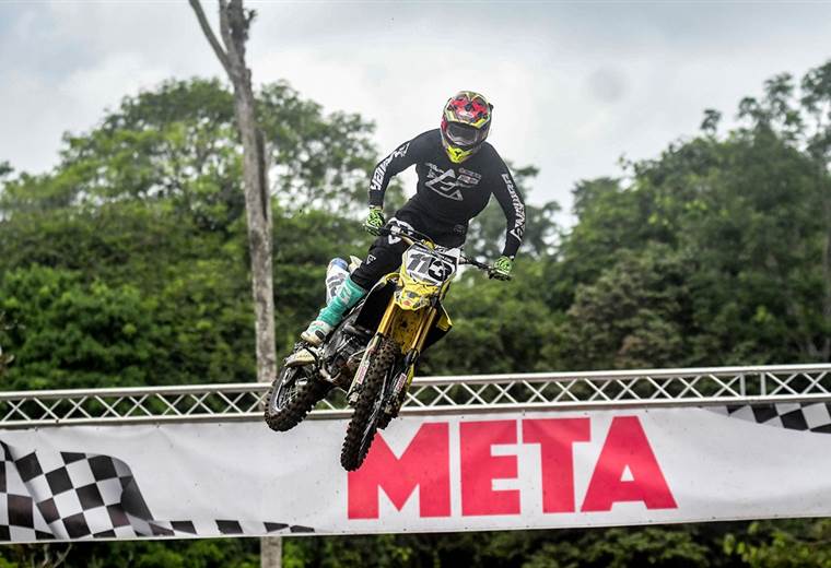 Justin Alvarado y Fabricio Chacón fueron los vencedores en la pista ...