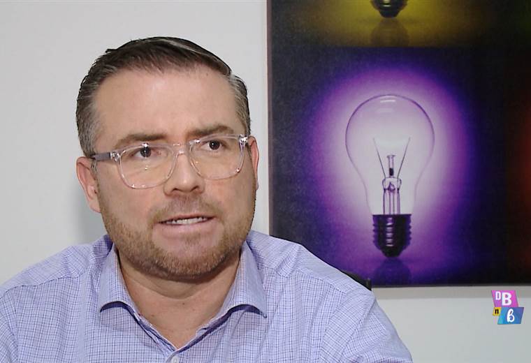 Padre Mix habla de su proceso de divorcio | Teletica