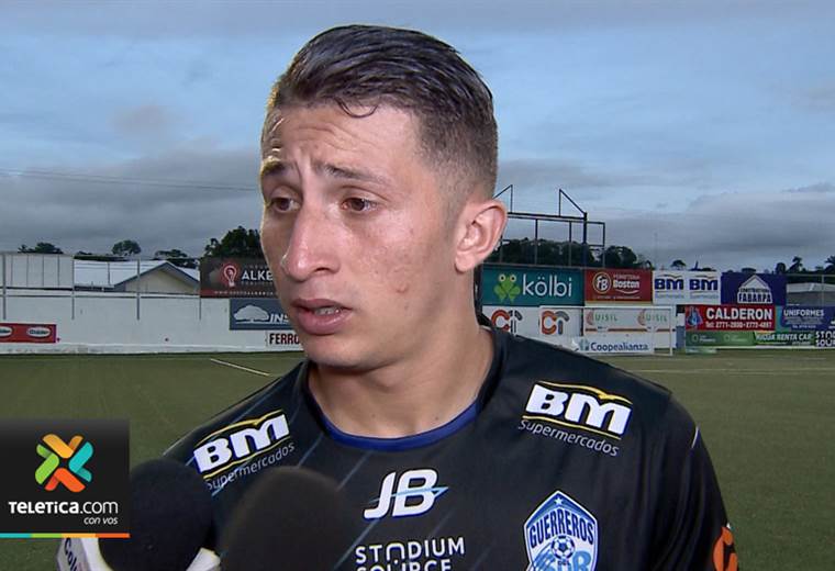 Portero Bryan Segura afirma que tiene dos ofertas del fútbol ...