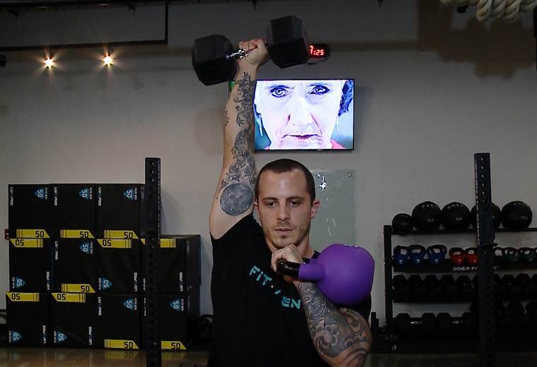 Chef Daniel Vargas cambia el delantal por las pesas de gimnasio | Teletica