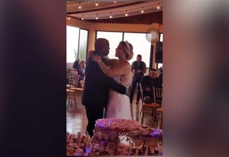 Hernán Medford se casó con la modelo Ingrid Solís | Teletica