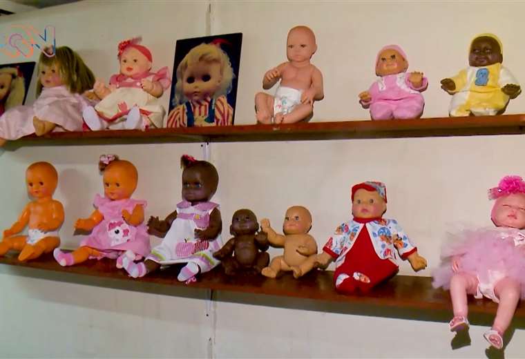 Muñecos Paco: ¡Calienta la producción antes de Navidad! | Teletica