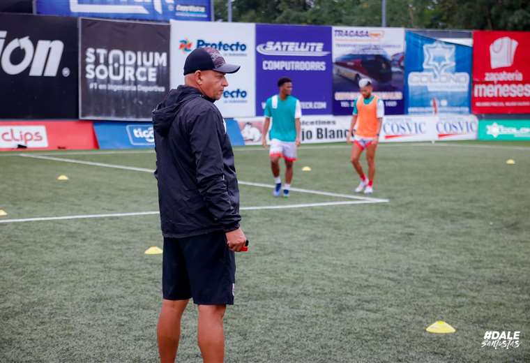 Fútbol nacional realizará un homenaje a Érick Rodríguez | Teletica