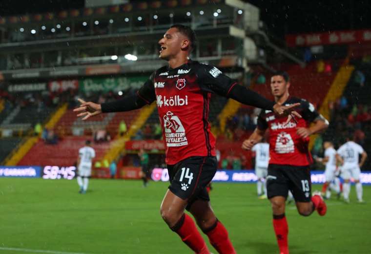 Luis Fernando Suárez tiene en la mira al delantero Doryan Rodríguez ...